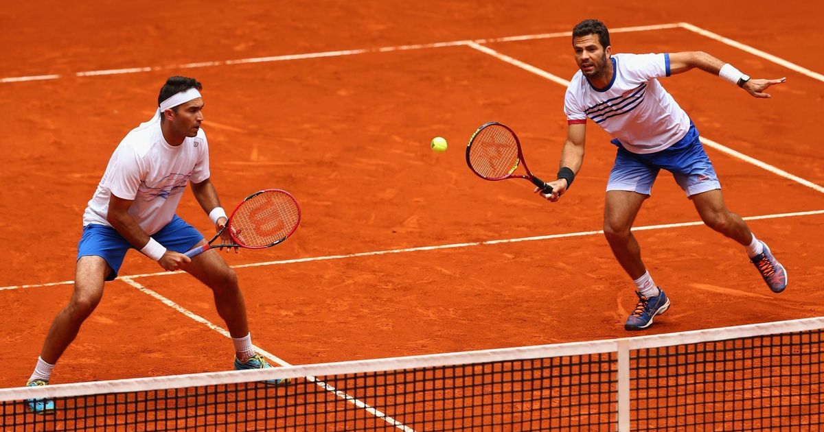 R Arneodo & H Nys v J Rojer & H Tecau