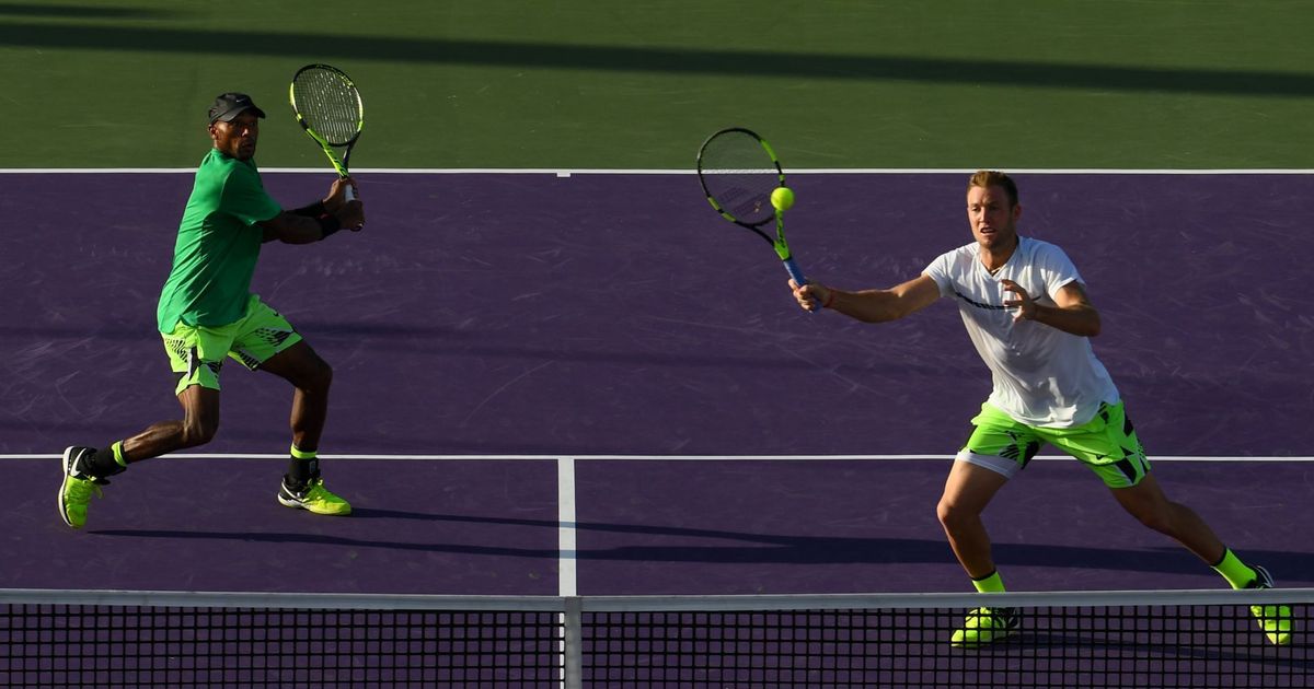 J. Rojer & H. Tecau v N. Monroe & J. Sock