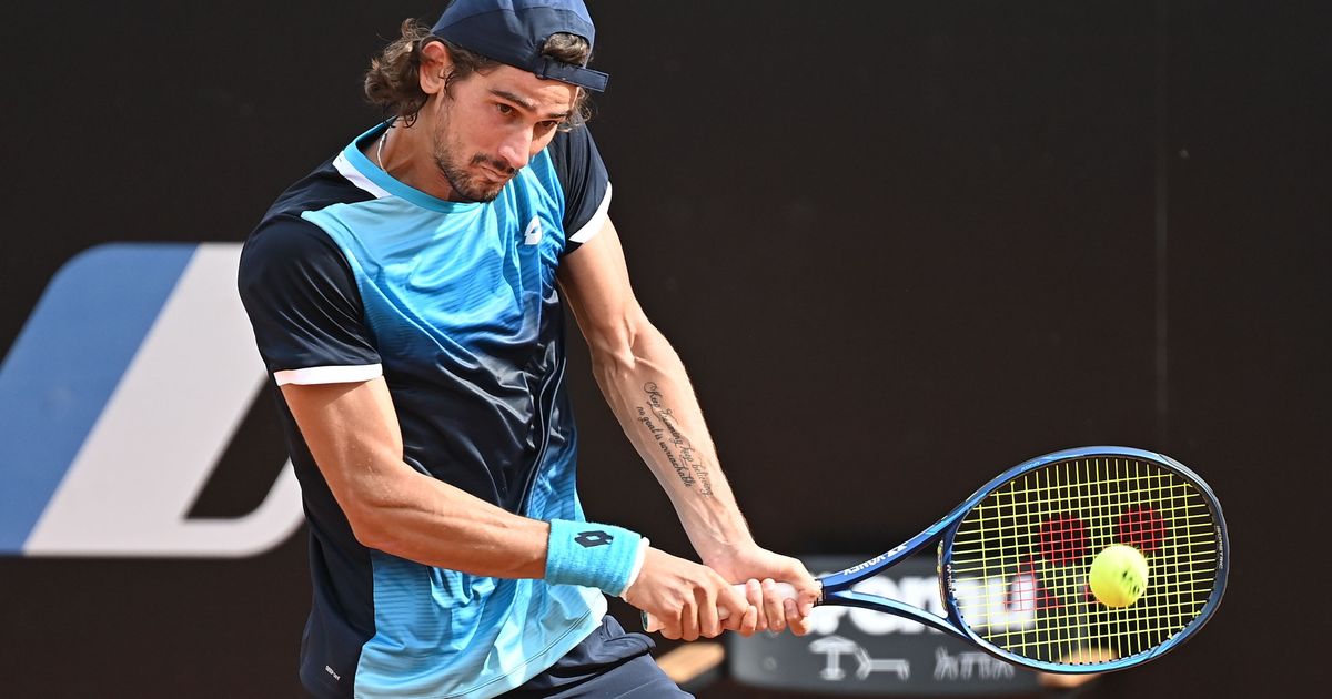 Denis Shapovalov vs Lloyd Harris