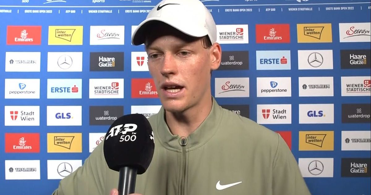 Sinner cruises through opener