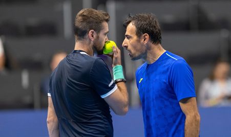 S. Gille & J. Vliegen vs I. Dodig & A. Krajicek