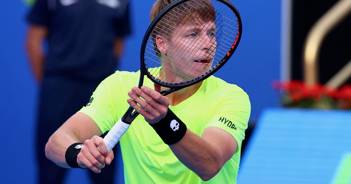 Ilya Ivashka vs Botic van de Zandschulp Highlights