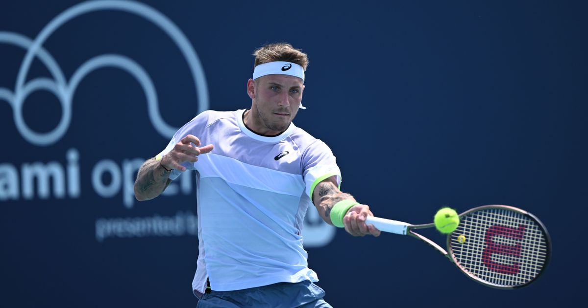 Alex Molcan vs Jordan Thompson