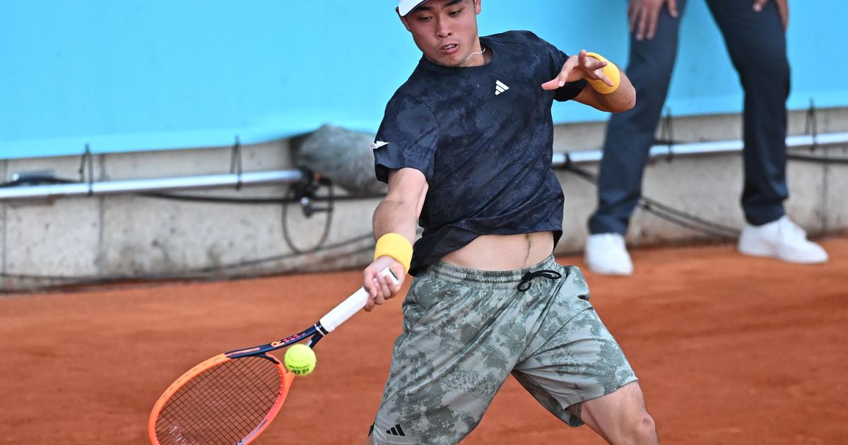 Wu Yibing vs Alex Molcan