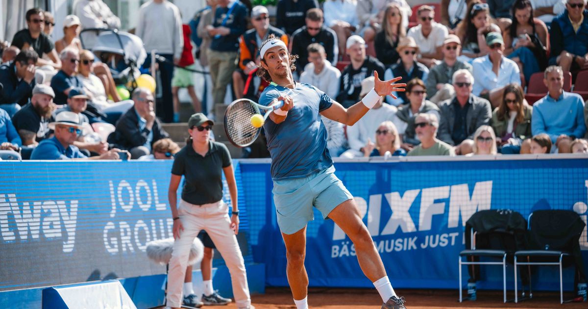 Lorenzo Musetti vs Matteo Arnaldi