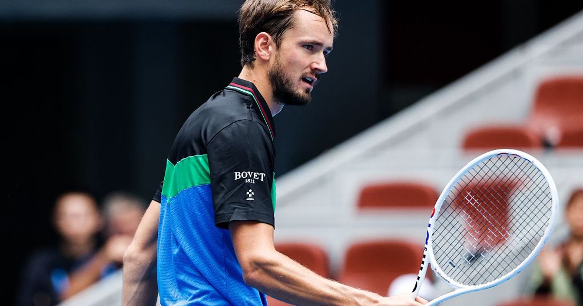 Ugo Humbert vs Daniil Medvedev