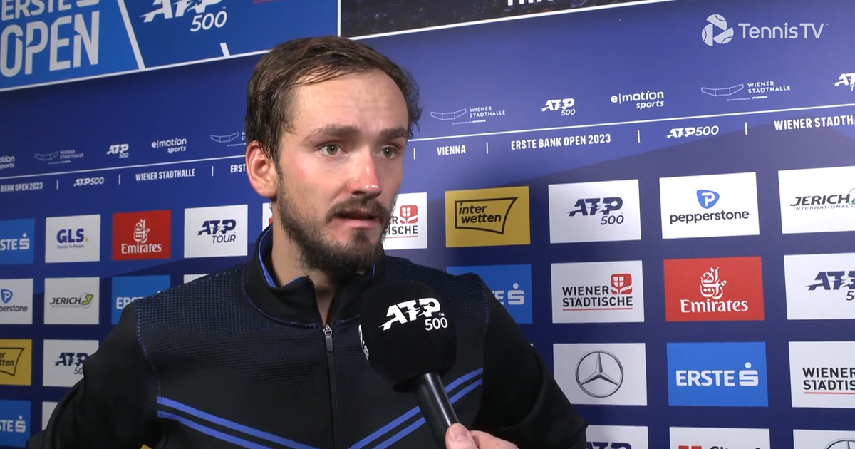 Medvedev matches his personal-best season tally of 63 wins!