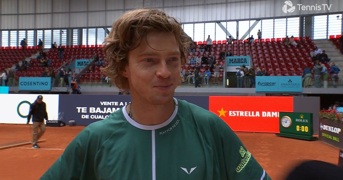 Rublev is back to winning ways!