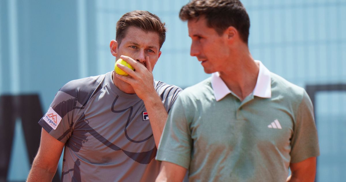 C. Harrison & E. King vs J Salisbury & N. Skupski