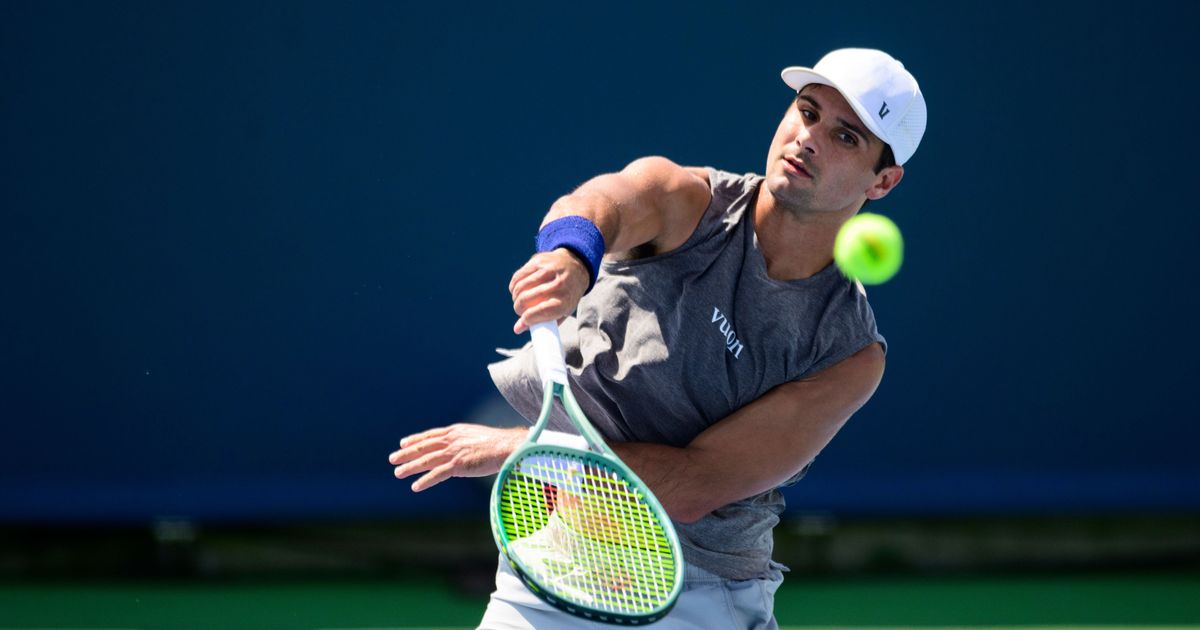 Li Tu vs Marcos Giron