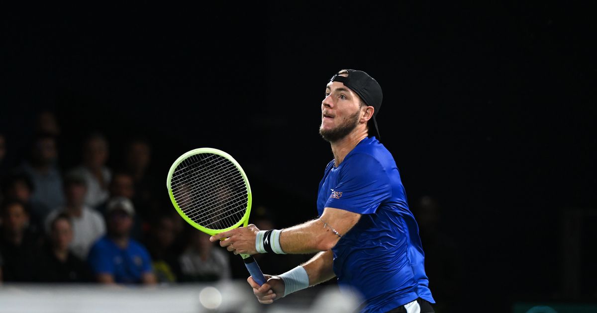 Jan-Lennard Struff vs Hugo Grenier