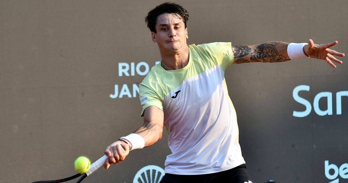 Camilo Ugo Carabelli vs Brandon Holt Highlights