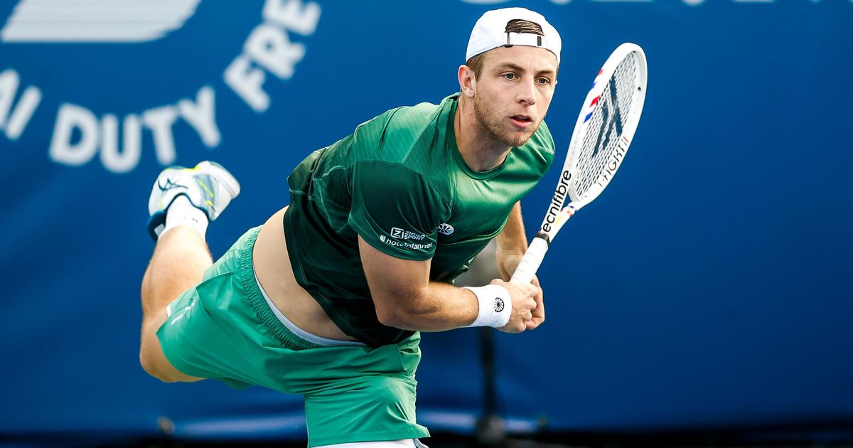 Griekspoor finds the line