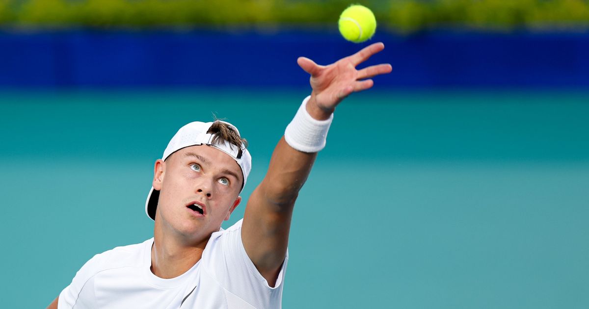 Holger Rune vs Corentin Moutet - Short Highlights