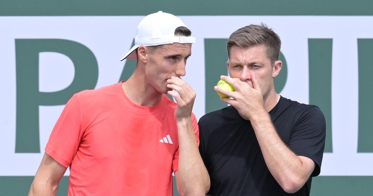 J. Salisbury & N. Skupski vs G. Andreozzi & T. Arribage