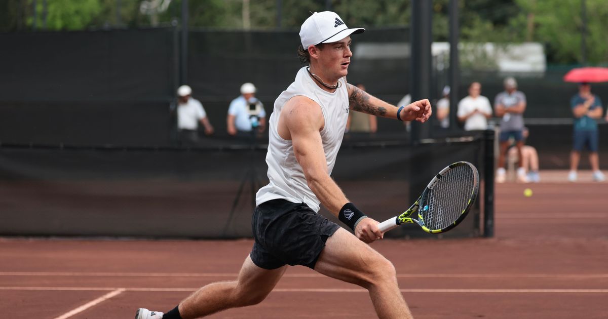 Colton Smith vs Ethan Quinn Highlights