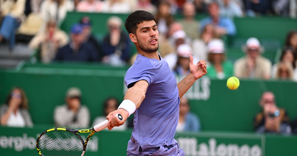 Arthur Fils vs Carlos Alcaraz - Short Highlights