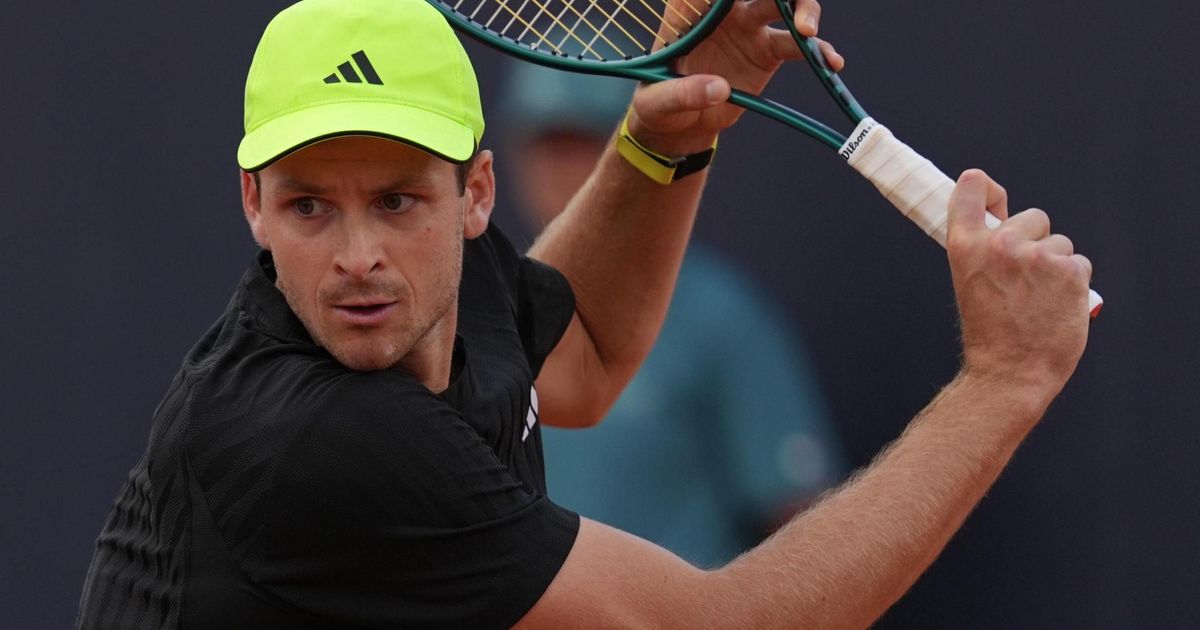 Hubert Hurkacz vs Jakub Mensik - Short Highlights