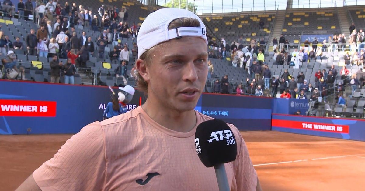 Muller stuns Zverev in epic contest!