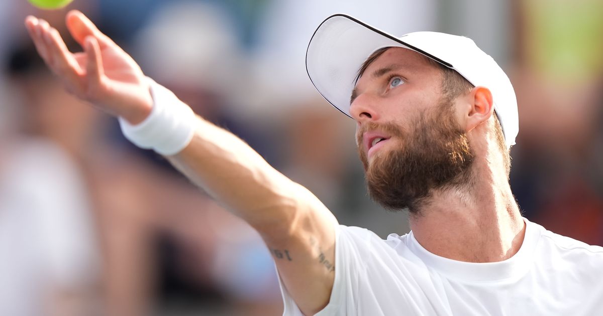 Corentin Moutet vs Alex Michelsen