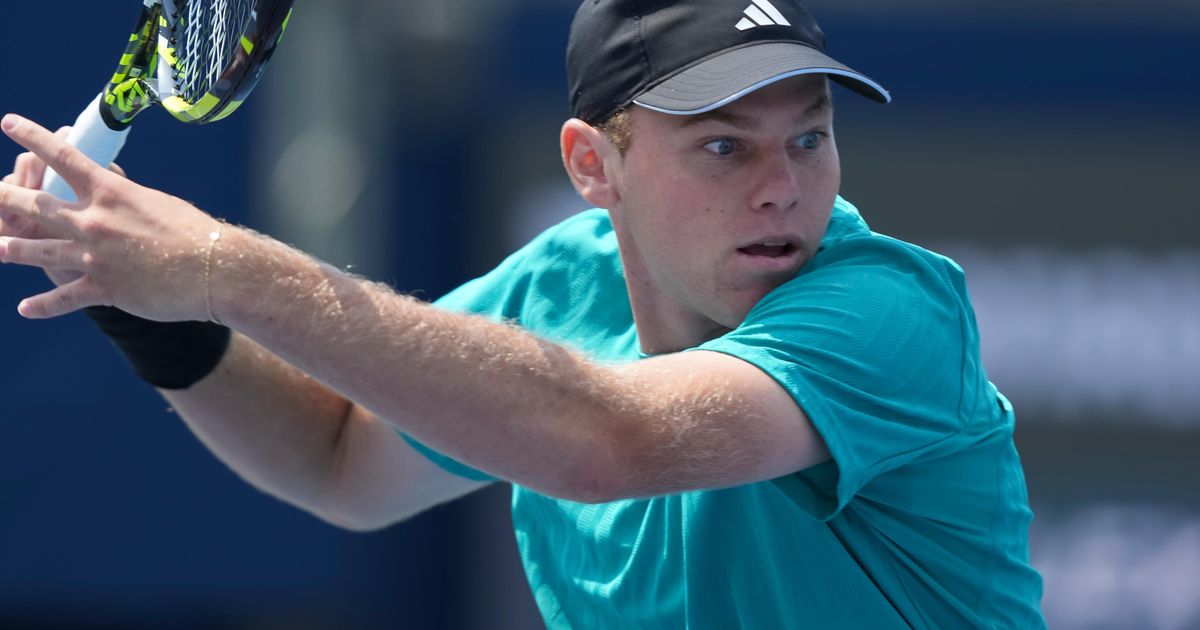 Alex Michelsen vs Holger Rune - Short Highlights