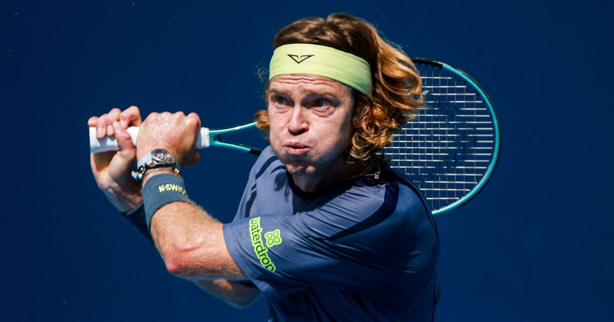 Rublev breaks in style