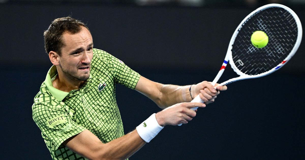 Daniil Medvedev vs Kamil Majchrzak - Extended Highlights