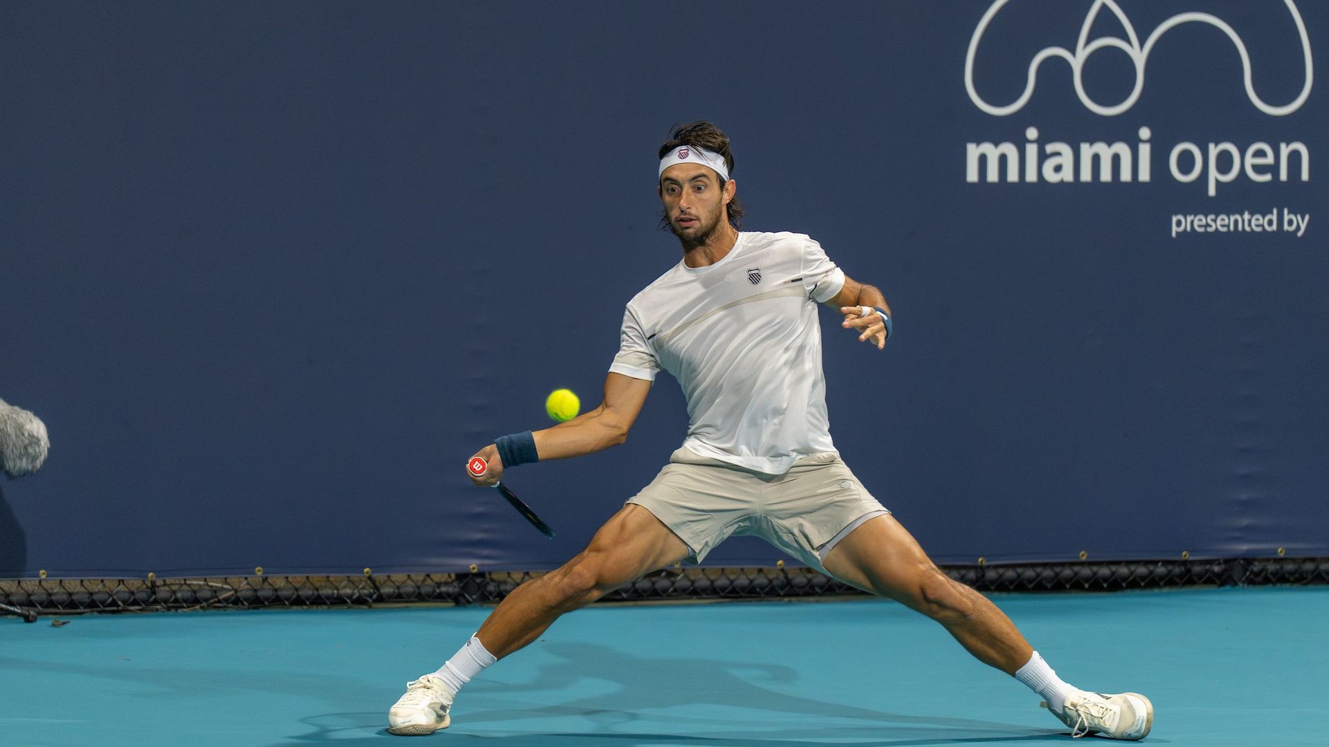 Valentin Royer #69 Ranked ATP Tennis Player - Videos, Bio
